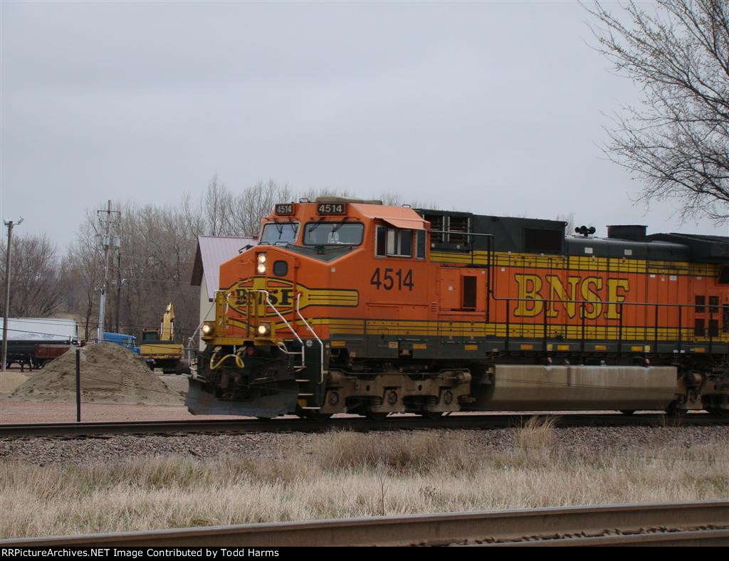 BNSF 4514